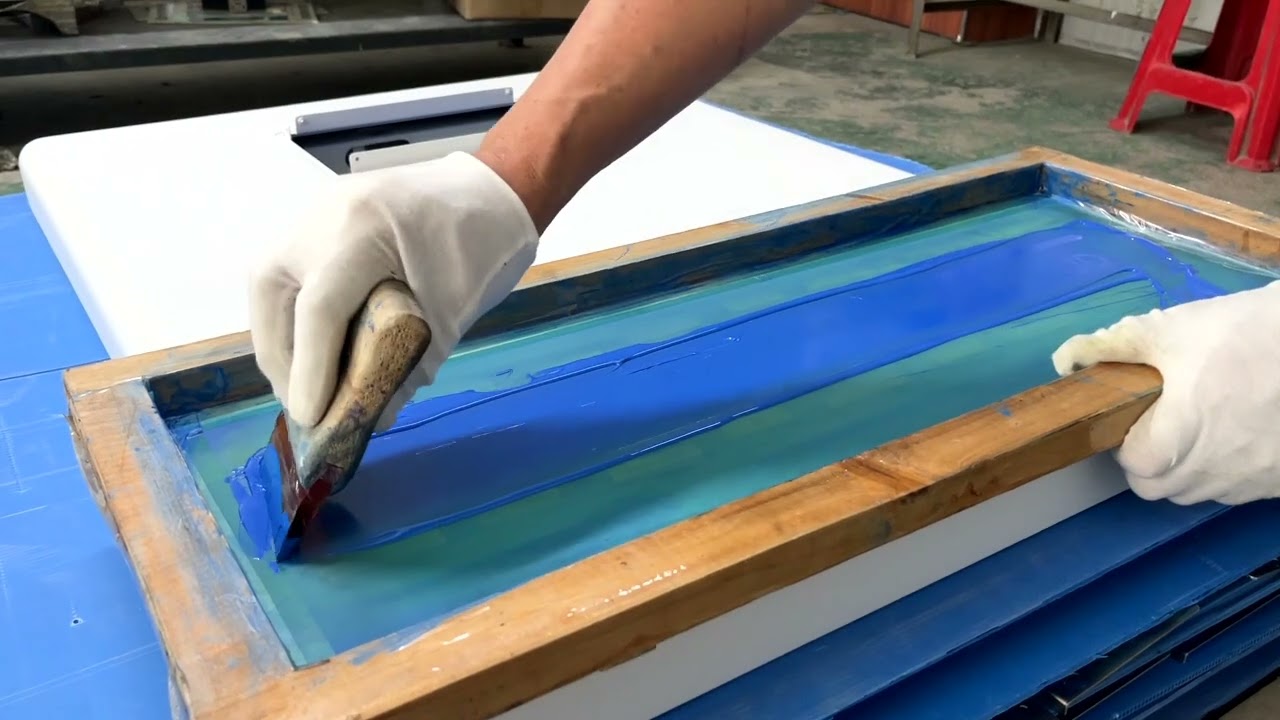 Screen printing - YouTube