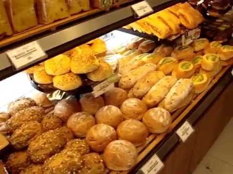 A Taiwanese Bakery - YouTube