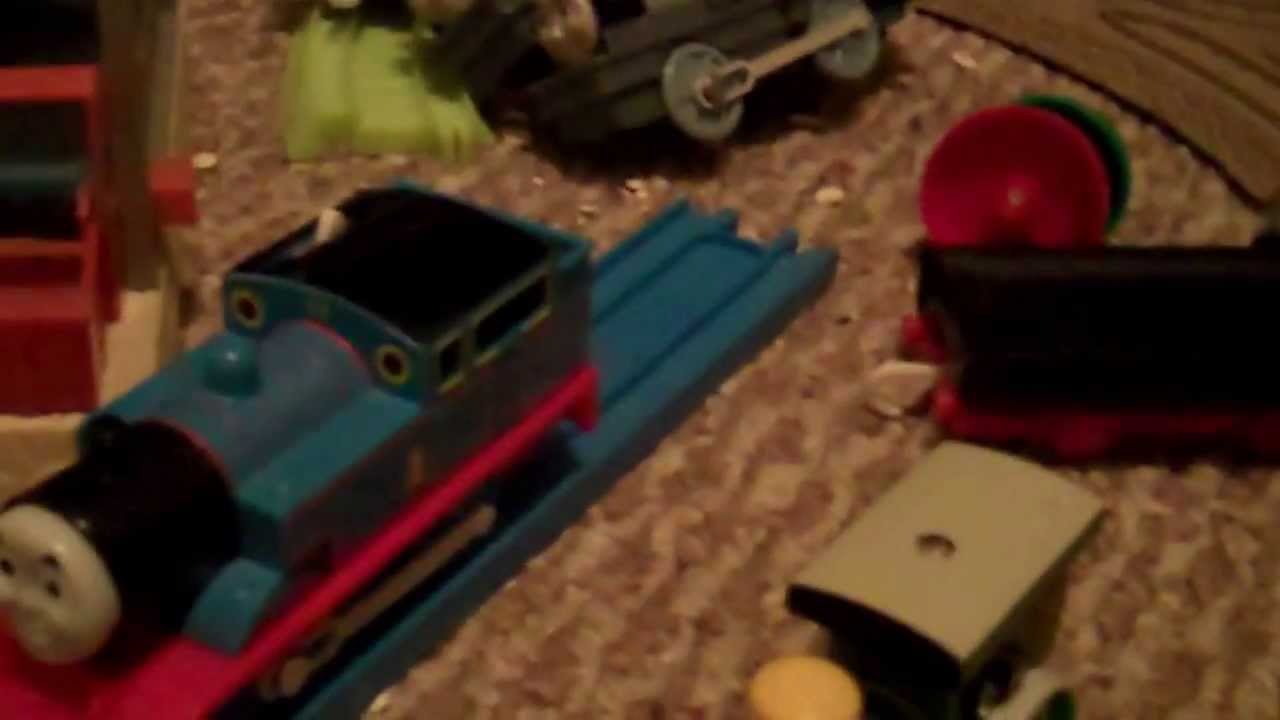TOMY Bye George - YouTube