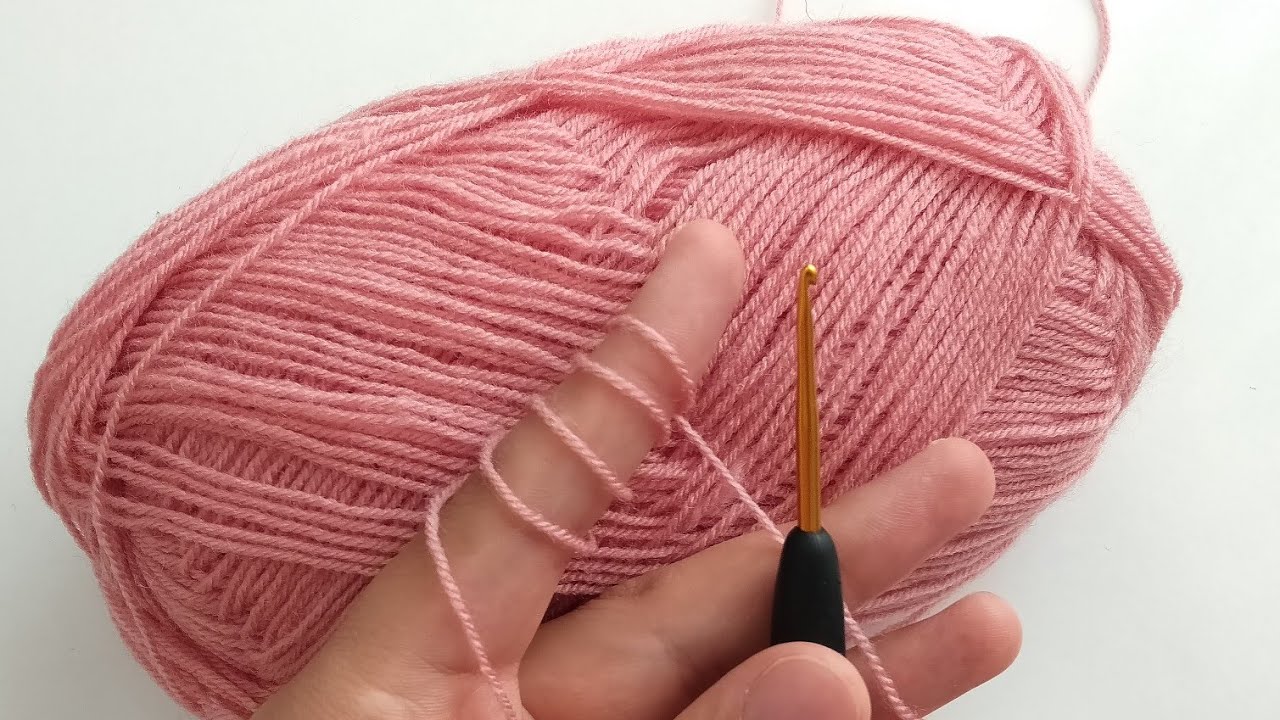 This model is wonderfully unusual crochet. discover it yourself - YouTube