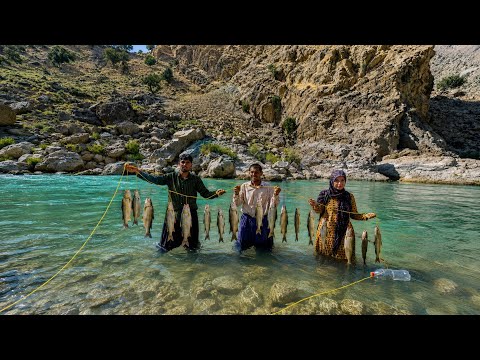 🎣 Catching Big Fish with a Hook | Life on a Mountain Island in Iran