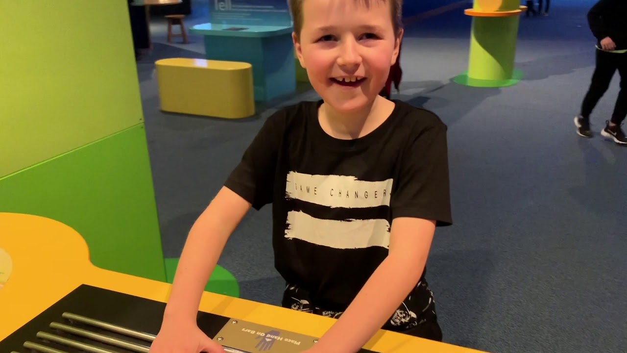 W5 Interactive Discovery Science Centre - Belfast - YouTube