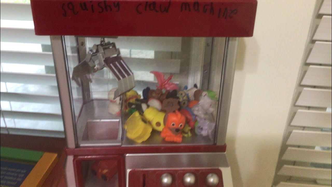 Claw machine - YouTube