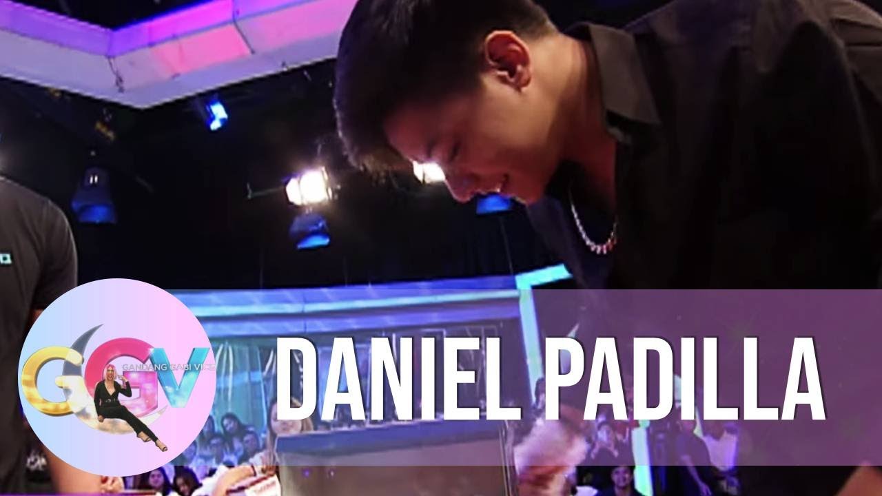 Daniel faces his fear of spiders | GGV - YouTube