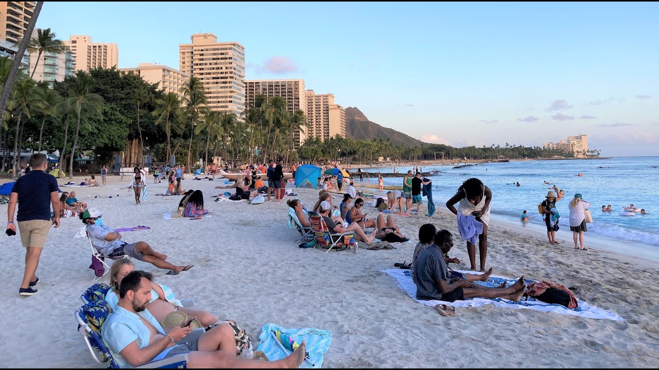Go Walking! Crowded Waikiki and Beautiful Sunset. Oahu, Hawaii - YouTube