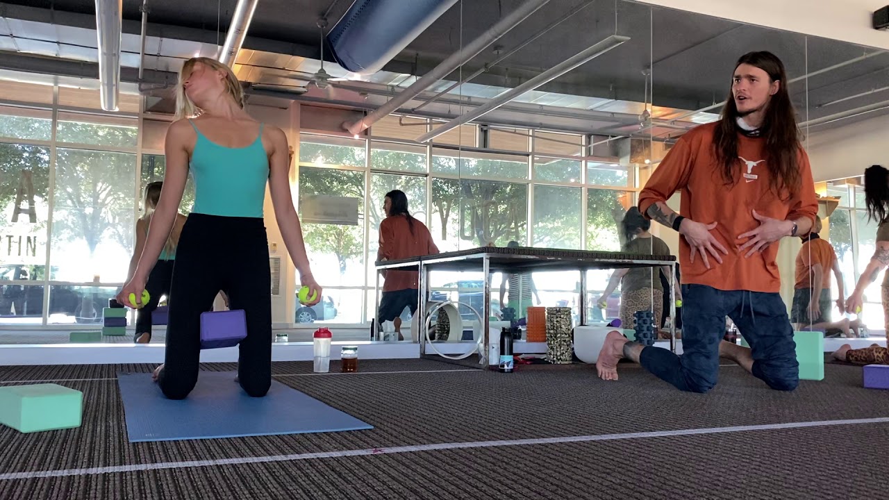 Kinstretch-Quick morning CARS routine - YouTube