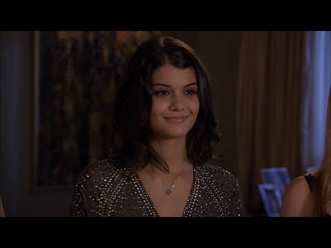 Georgina is jealous of Sage's skills! | Sofia Black-D'Elia | Gossip Girl | LF0910