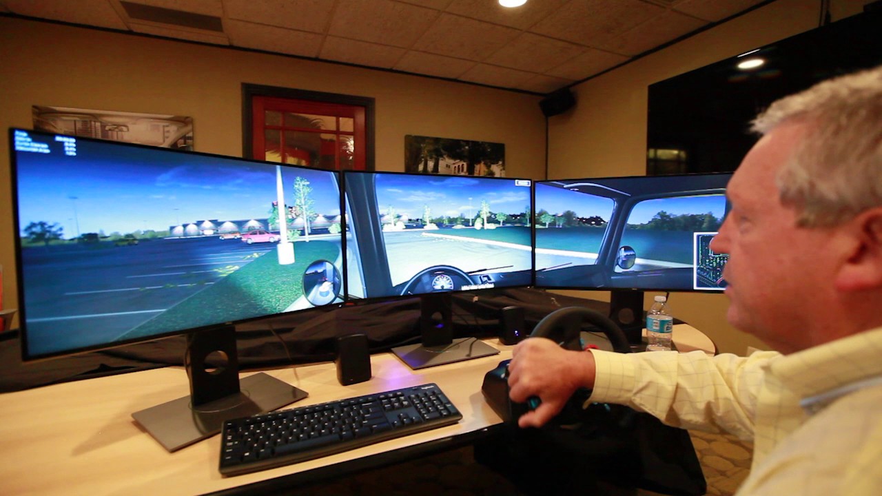 1-800-Sweeper to Demo Street Sweeper Simulator at NPE - YouTube