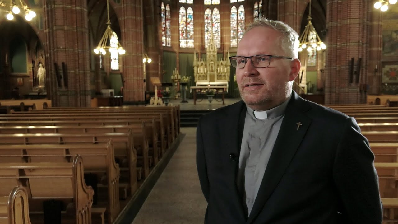 Geloofsgesprek met Bouke Bosma, zondag 26 maart 2023, @KRO-NCRV - YouTube