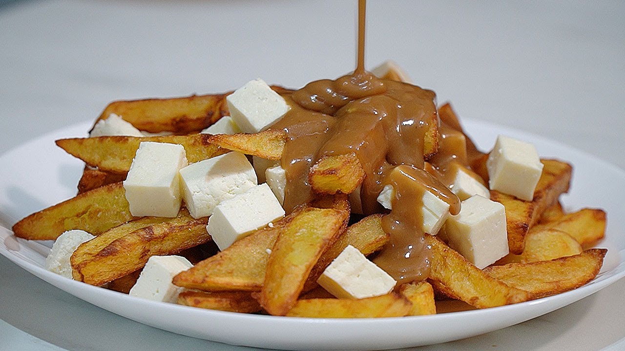 CLASSIC Canadian POUTINE: Double-Fried Perfection! - YouTube