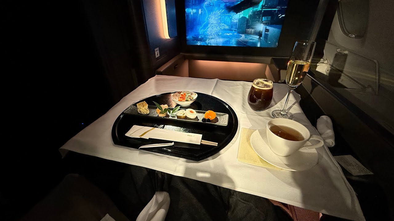 ANA Airbus A380 Experience: Flying NH 182 in First Class from Tokyo NRT ...