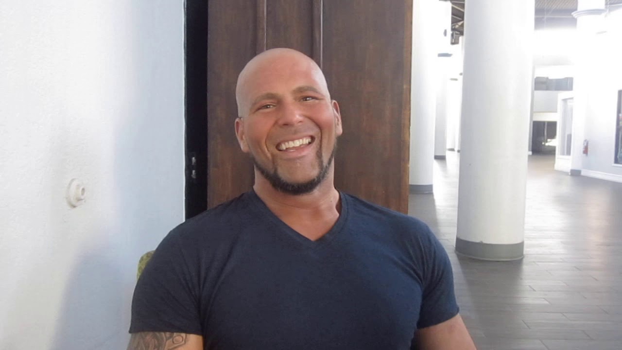 (Part 2) Interview with big wrestler and comic book fan Gogan (Logan ...