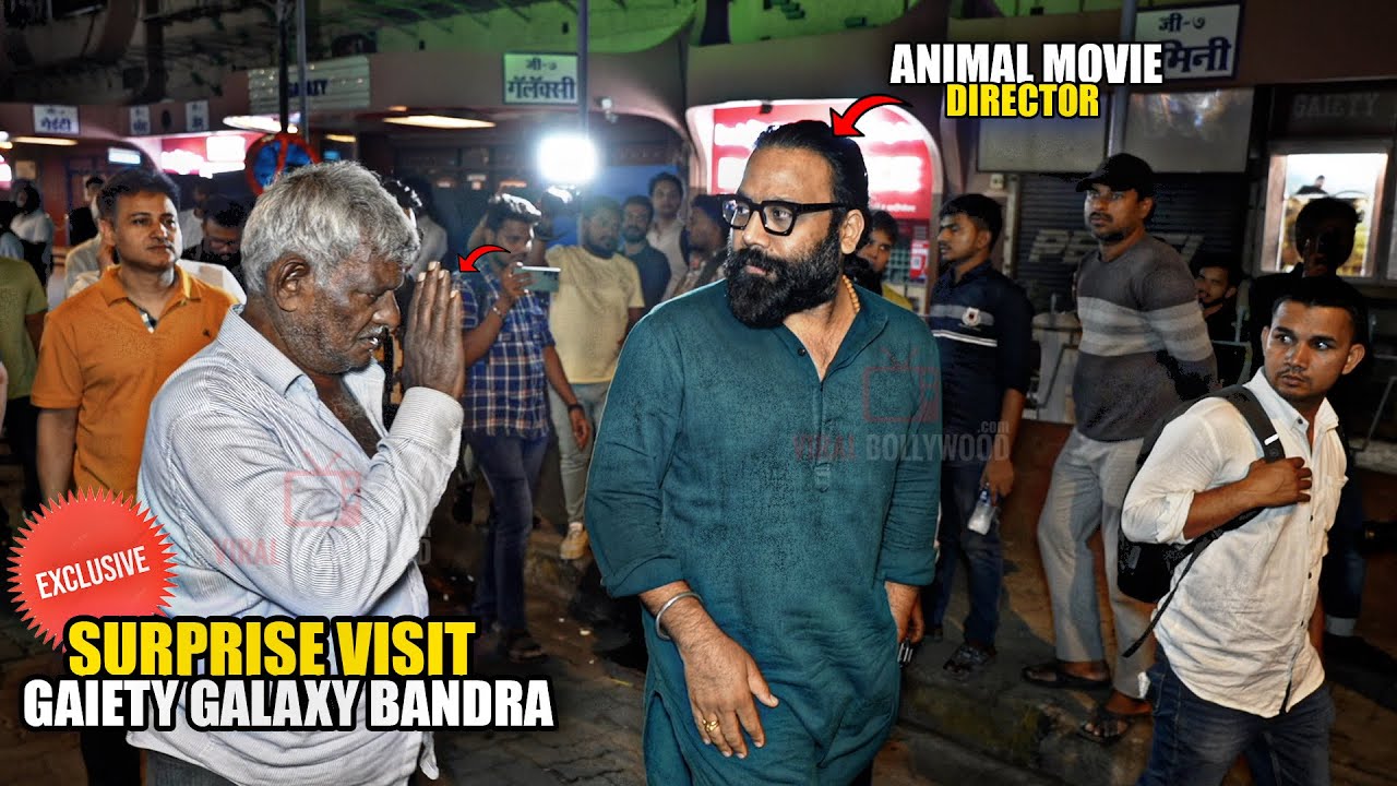 Animal Director Sandeep Reddy Vanga Surprise Visit at Gaiety Galaxy ...