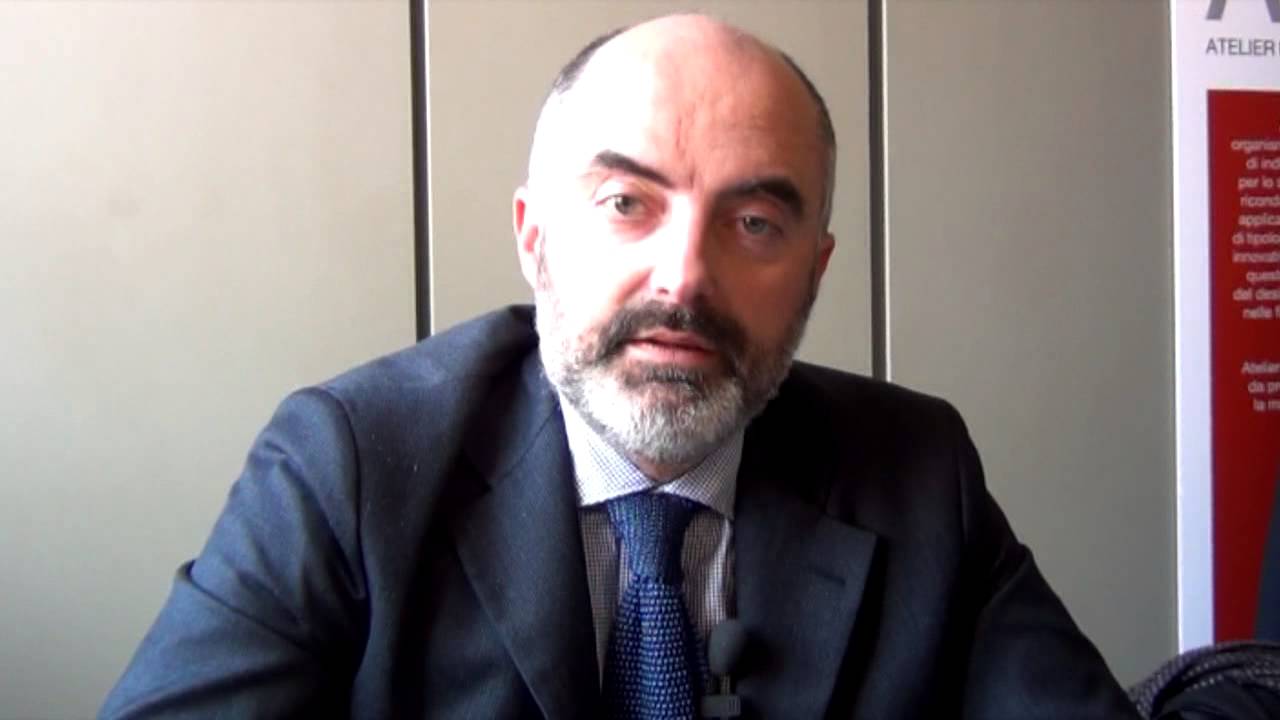 Stefano Micelli @ "L'impresa del futuro è artigiana" - YouTube