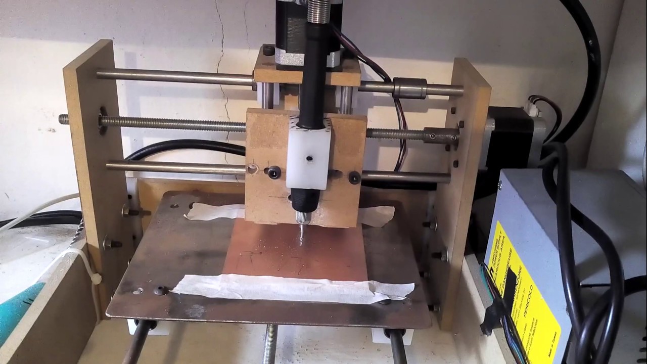 Nuestro Router CNC - PCB - YouTube