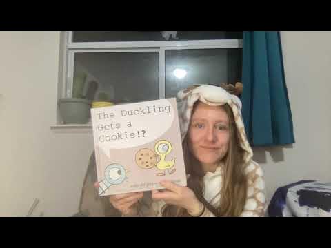 Reading to you, The Duckling Gets a Cookie by Mo Willems - YouTube