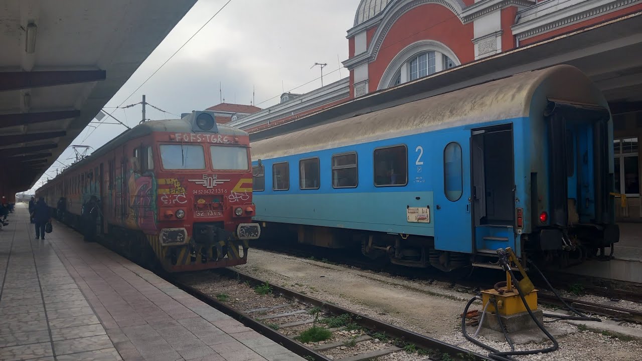Влакове в България/ Trains in Bulgaria - YouTube