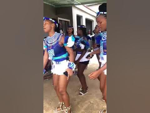 Sibiziwe thina (welele ma, mama welele) 🎵 | Queen Qhawekazi | Zulu Maidens Tradition - YouTube