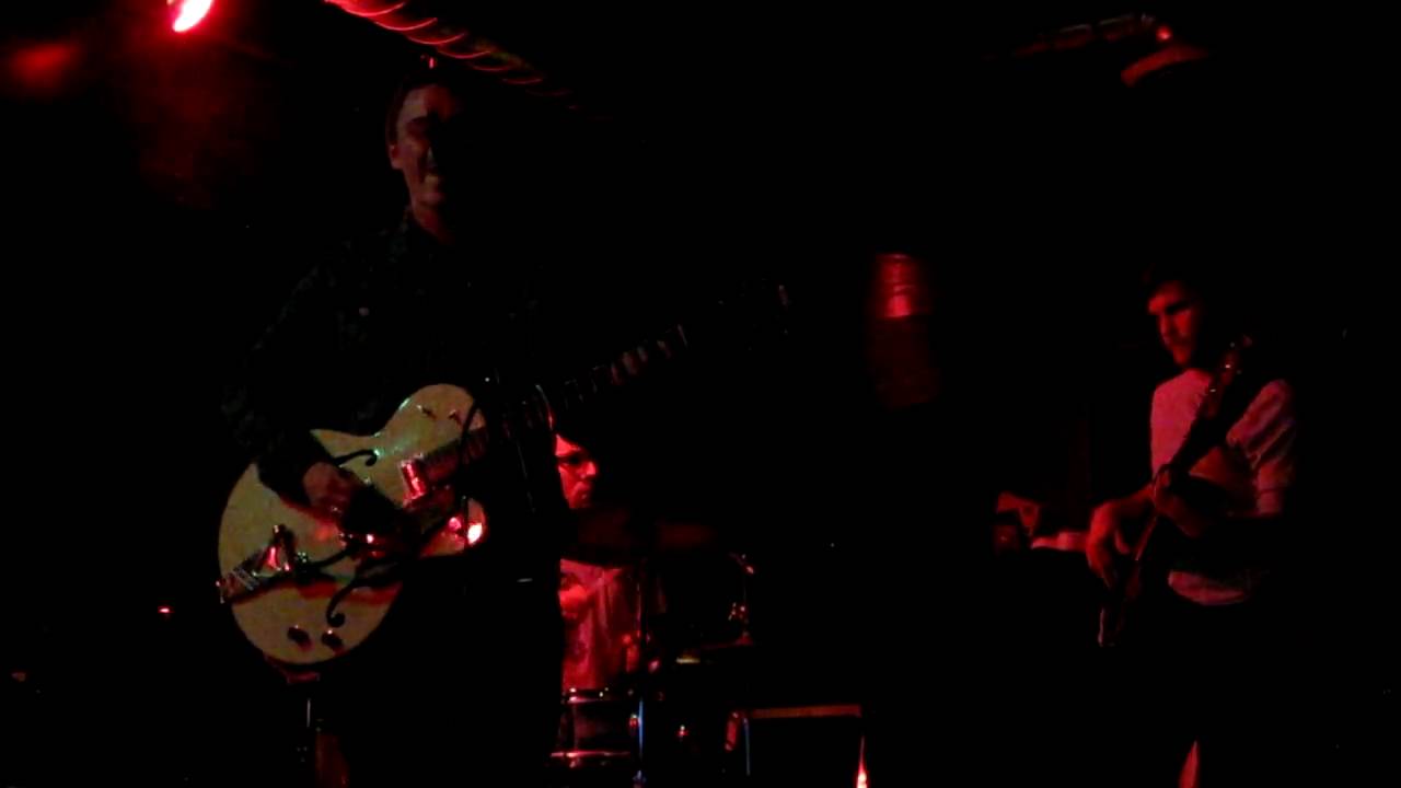 Joshua Cockerill"Don't Let Me Down" - YouTube