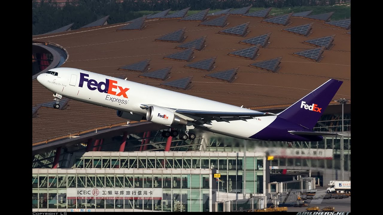 Desenhando um Boeing 767 da fedex - Desenhando Aviões #2 - YouTube