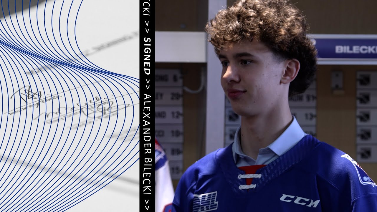 Player Signing | Alexander Bilecki - YouTube