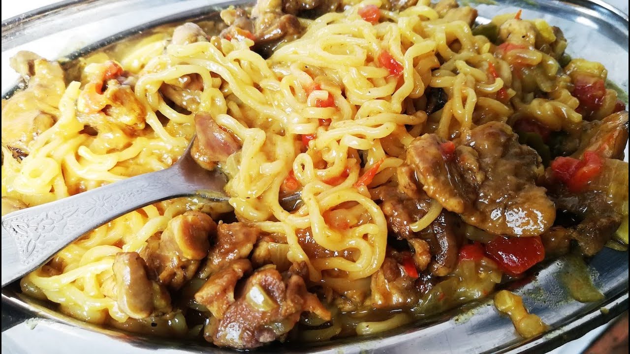 Chicken Maggi | Maggi Chicken Recipe - YouTube