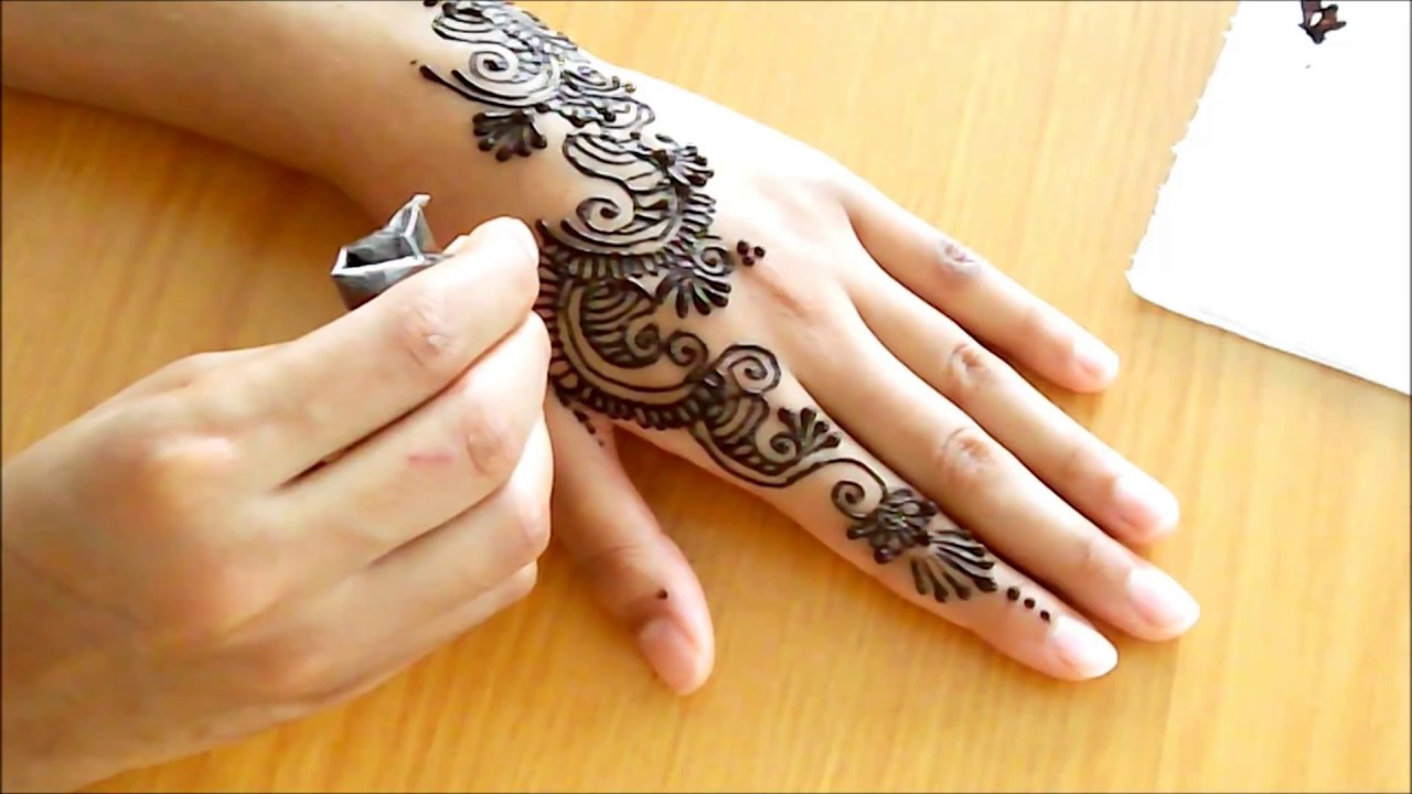 A Simple Henna Strip 2013 | Raisa's Mendhi Art - YouTube