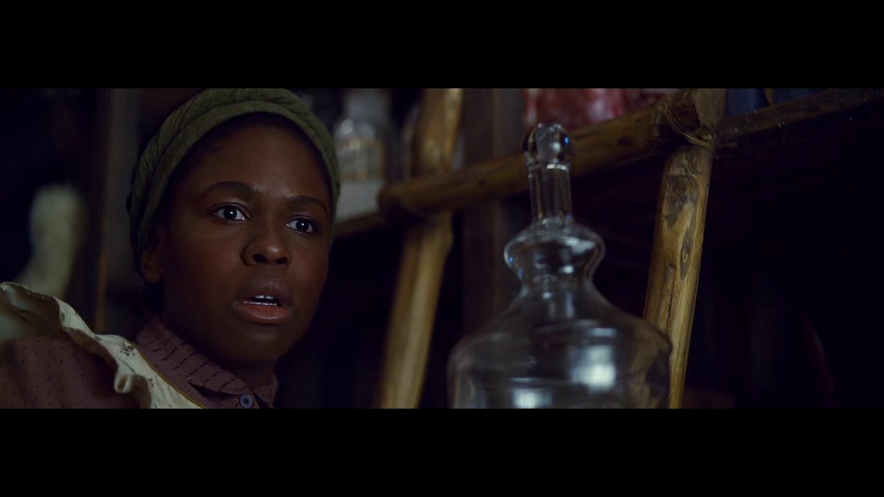 The Hateful Eight - "The Dormegue Gang Murders the occupants of Minnie ...