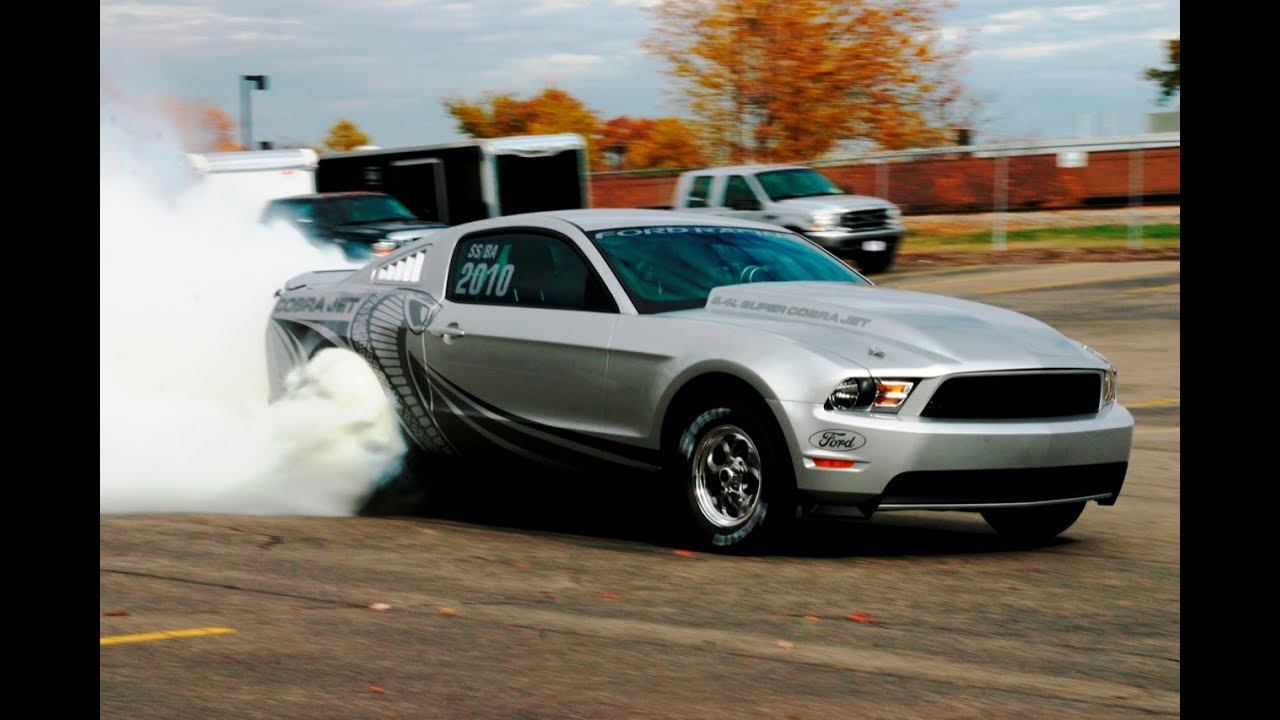 Ford Mustang Cobra Jet Top Speed Acceleration at Drag Race - YouTube