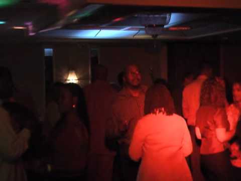 DJ Rell E Rell @ 1st Fridays w/ Hubbs Groove - YouTube