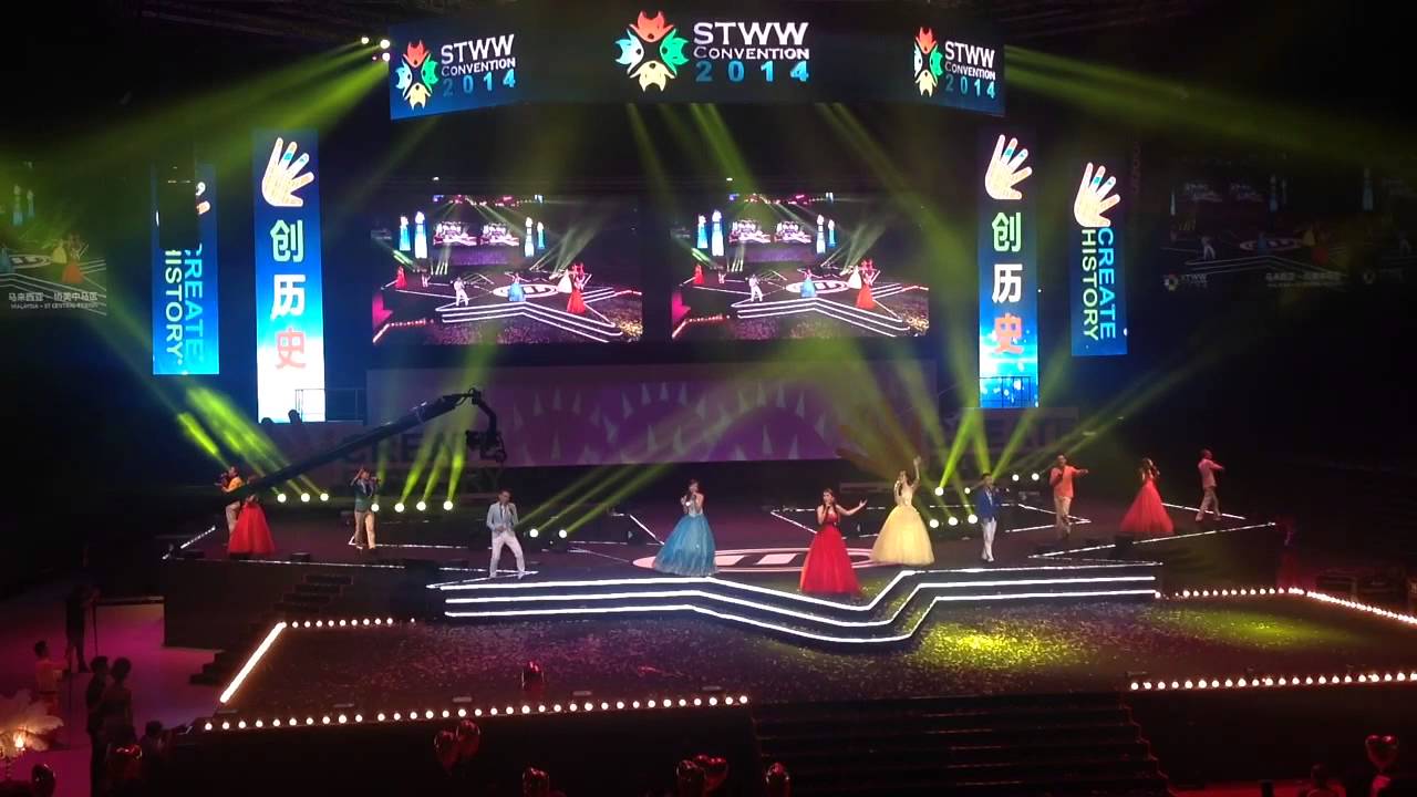 STWW KL Performance (ST Welcome U) - YouTube
