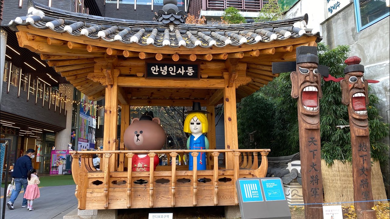 Exploring Insadong 🇰🇷 Walking Tour - YouTube