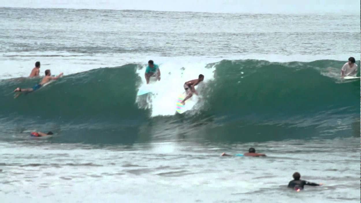 Who let the Dogs Out? Canggu-Bali Barrels - YouTube