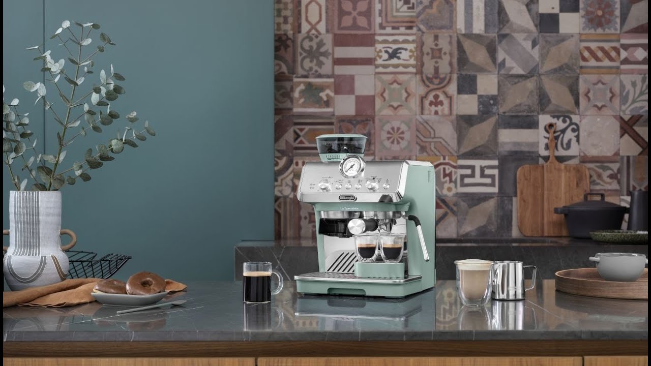 Espressor manual DeLonghi La Specialista Arte EC9155.GR - YouTube