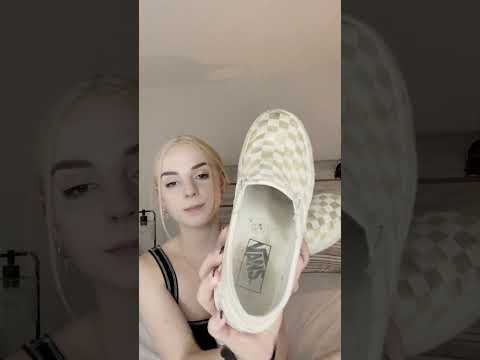 Grace Shows Her Bare Soles Whilst Talking about the Smell of Her Socks #feet #toes #soles #socks 