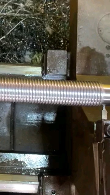 rosca em torno convencional #mecanica #manutenção #centrífugas - YouTube