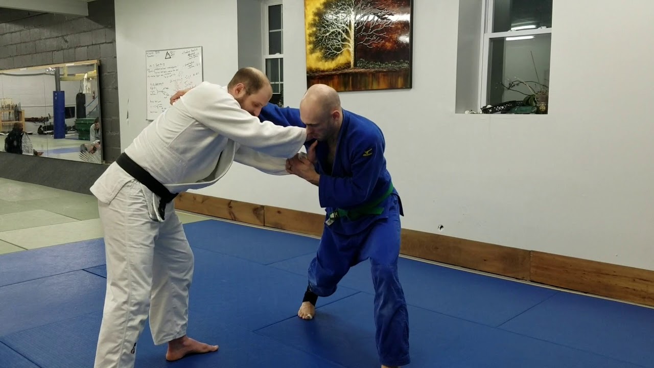 Breaking the two on one grip - YouTube