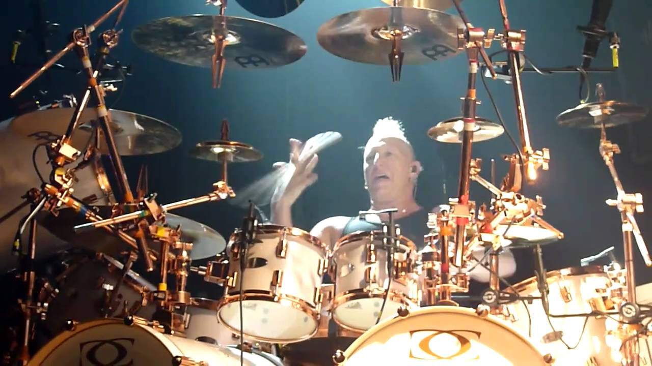 Mike Terrana - drumsolo @ Le Bataclan in Paris - YouTube