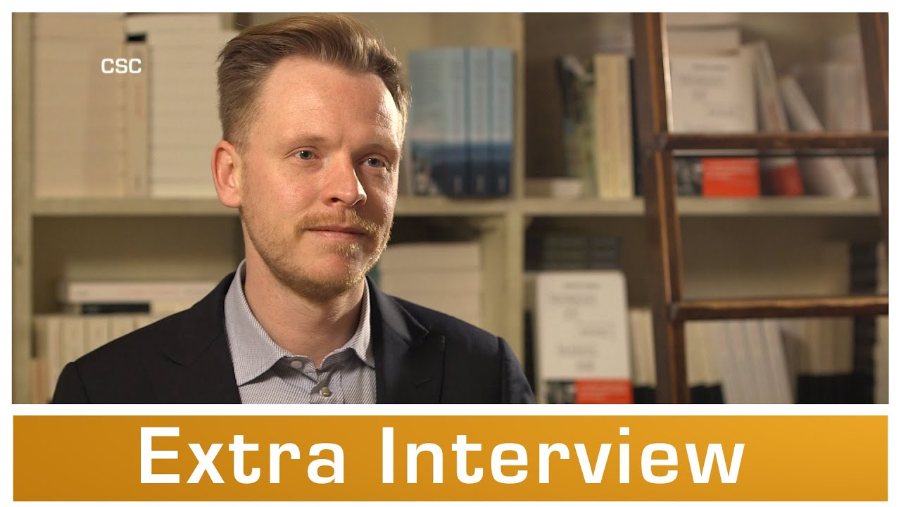 L'Extra Interview : Markus Gabriel - YouTube