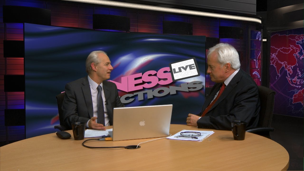 Beginners "How to" Introduction to Facebook and Social Media - YouTube