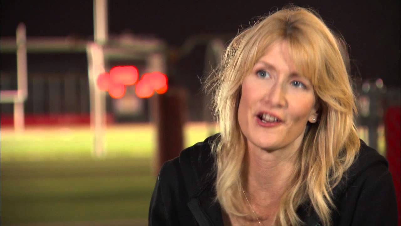 When The Game Stands Tall: Laura Dern "Bev Ladouceur" Behind the Scenes ...