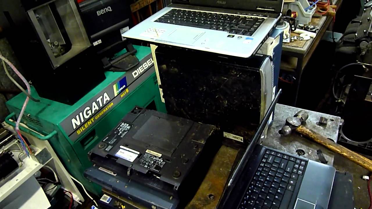 Ramblotronic Tuesday - Lots of Computer Crap - YouTube