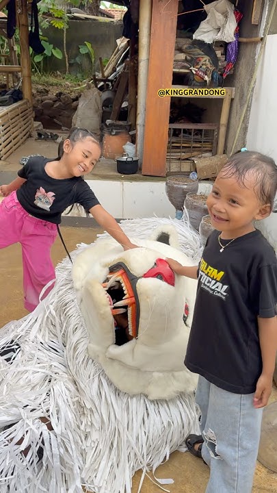 Can macanan dimainin bocil lagi tidur - YouTube