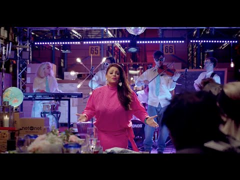 Anna Book gör ABC på lagret - YouTube