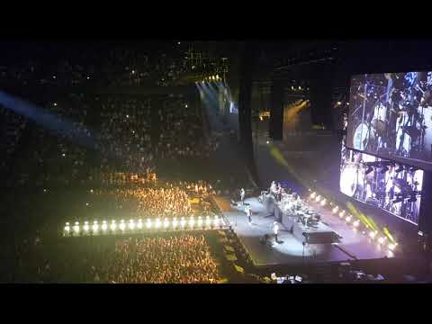 Maroon 5 | Live Paris AccorHotels Arena | Sugar | 11/06/2019