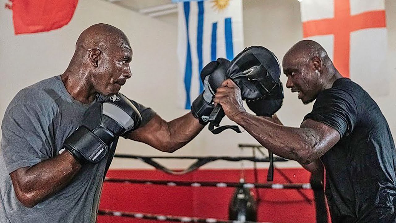 Former heavyweight champion Evander Holyfield working toward return to ...