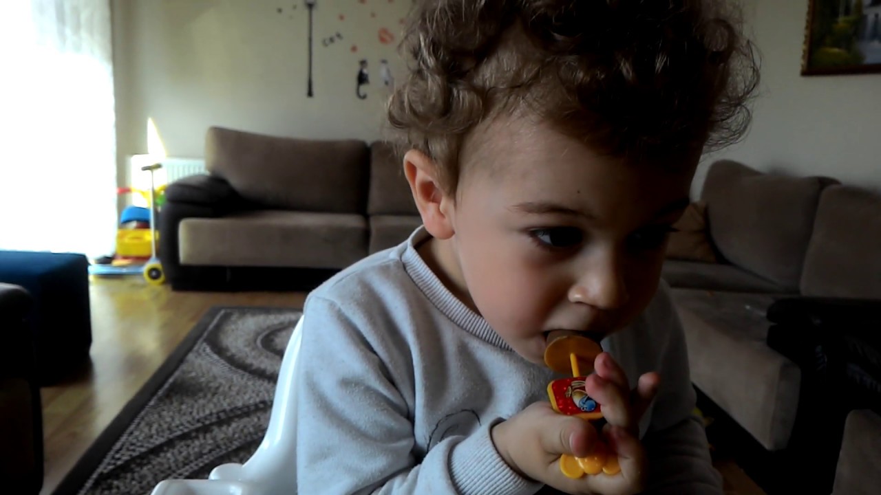 Toybox Cornet vs Toybox Milk chocolate(toybox challenge) - YouTube