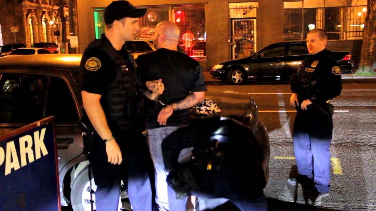 Gang Task Force makes an arrest - YouTube