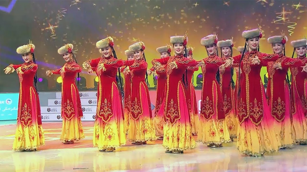 Uyghur Traditional Dance - Oshaq Muqam Jula - YouTube