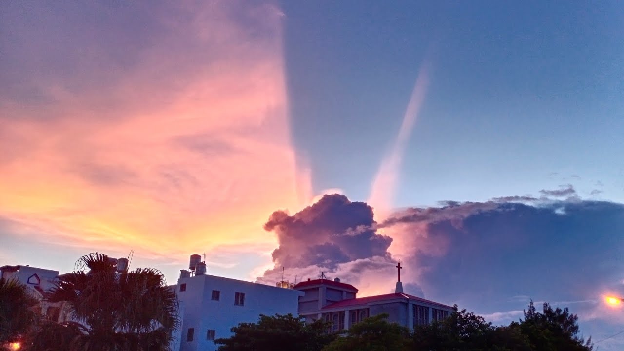 Amazing God Scenery Creation/6:45pm Hengchun Pingtung County Taiwan ...
